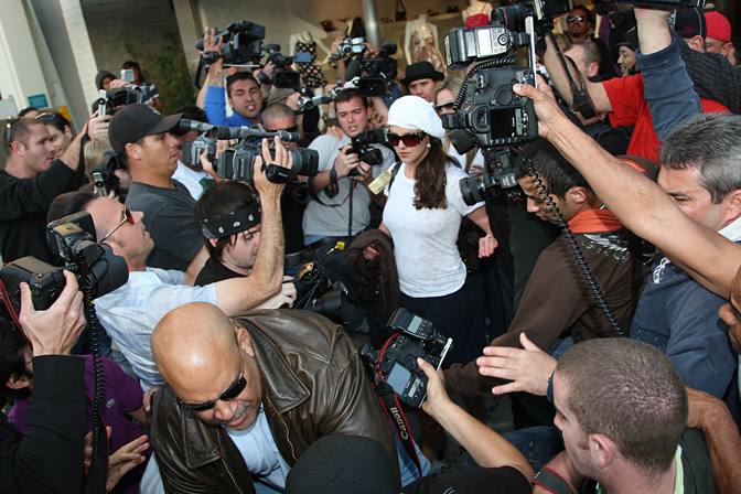 The paparazzi were so horrible to Britney - Britney Spears Community ...